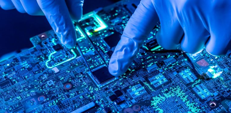 TIPOS DE CONTROLADORES INDUSTRIALES -SENSORICX